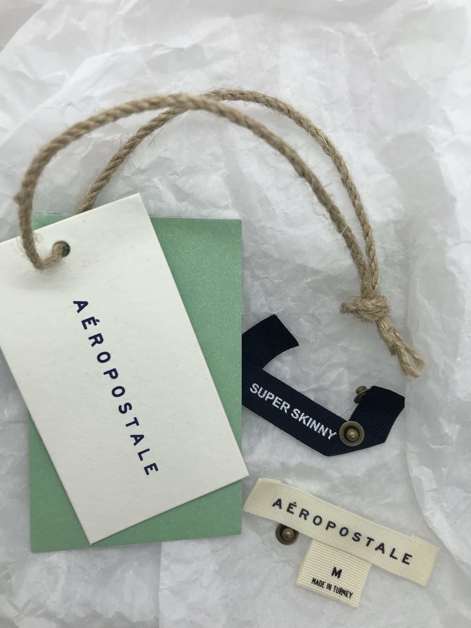 Yenel Etiket - DESIGN